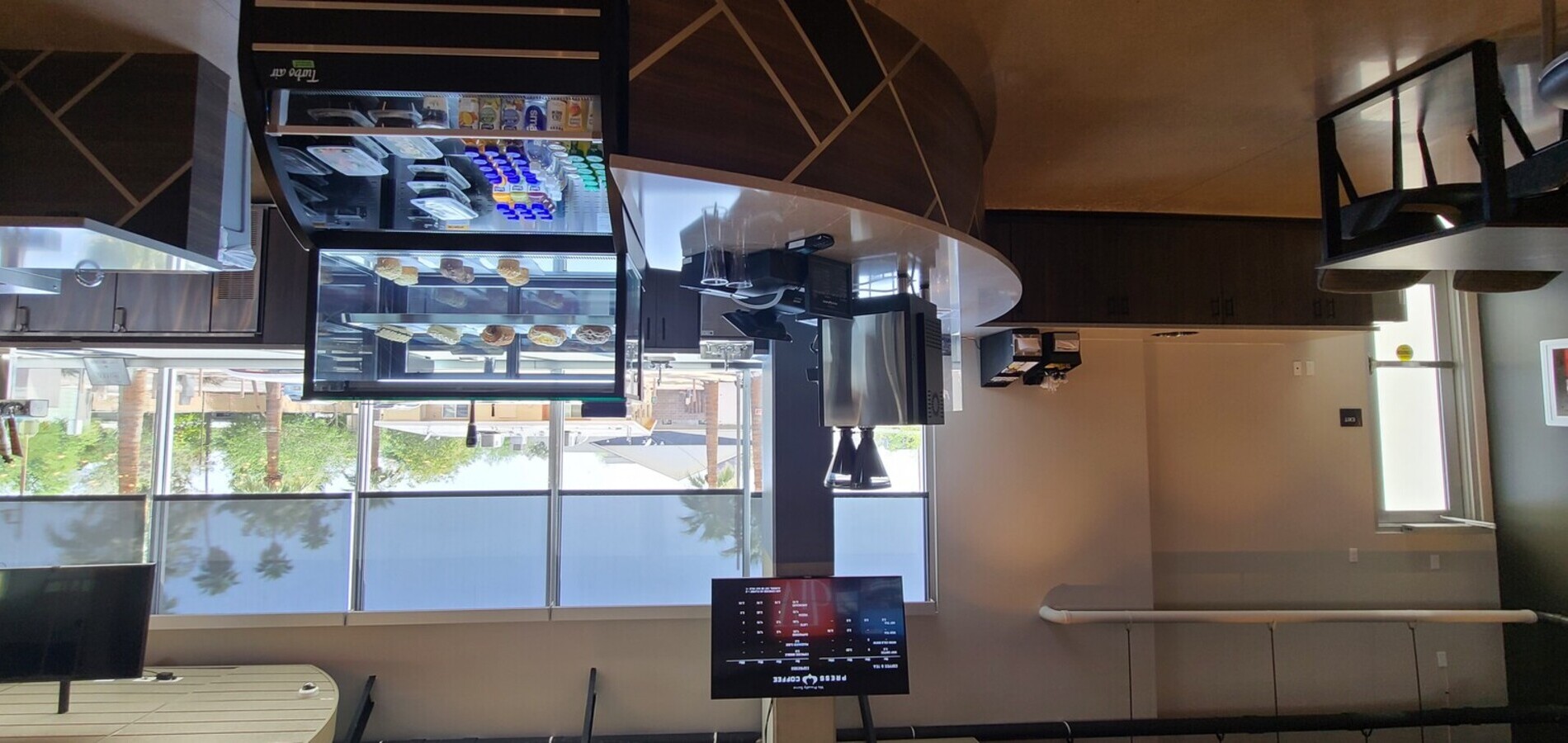 Downtown Tempe Restaurant & Bar | Vīb Hotel by Best Western Phoenix-Tempe